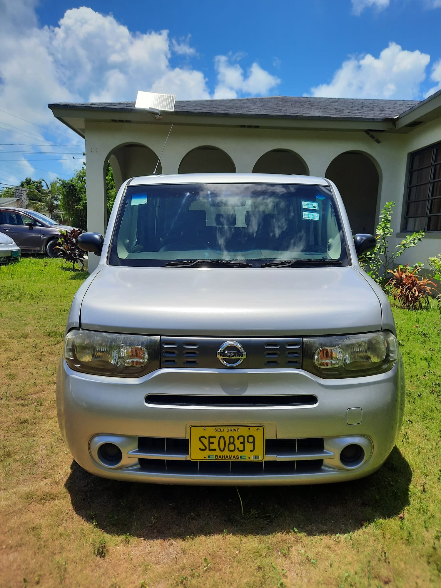 Nissan Cube – BnB Car Rentals